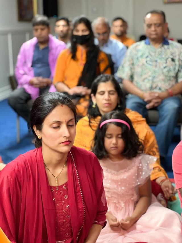 Jagadguru Kripaluji Yog